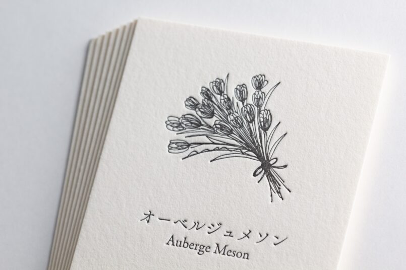 DICフランスの伝統色で特色指定の活版印刷名刺 | 活版印刷｜CAPPAN STUDIO(活版スタジオ）